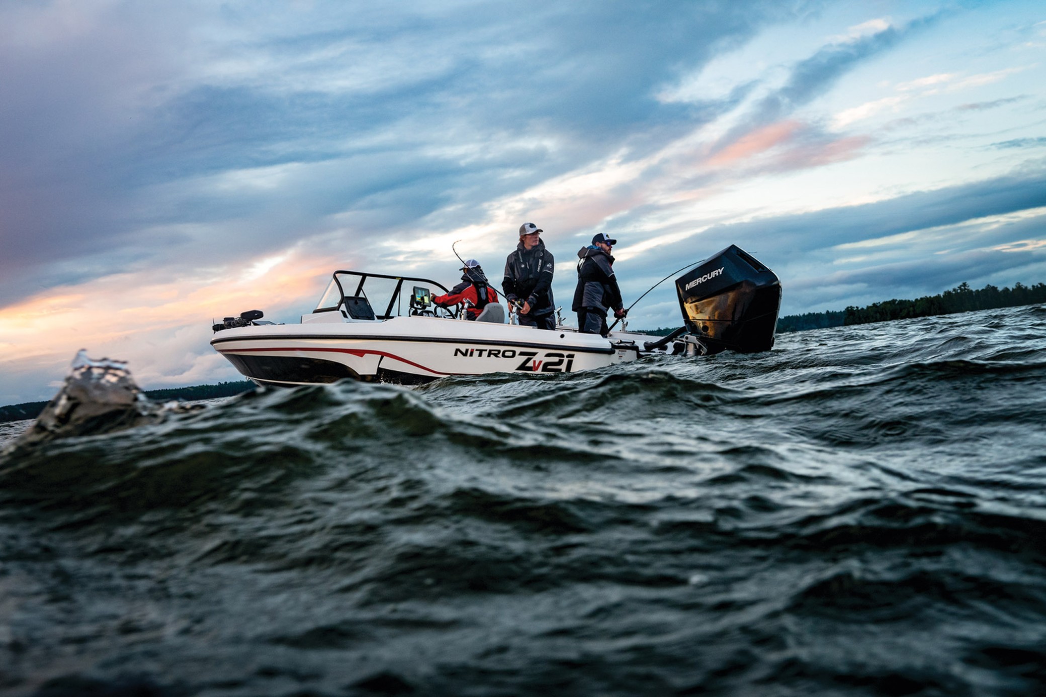 NITRO ZV21 | 21ft. 7in. Deep V Multi-Species Boat