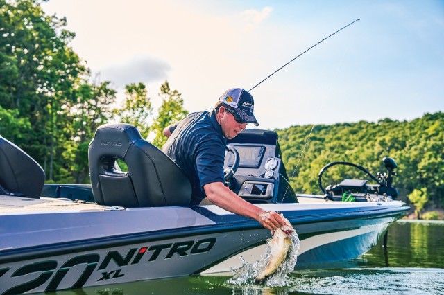 NITRO Boats | Performance Bass, Deep V, & Fish and Ski Boats